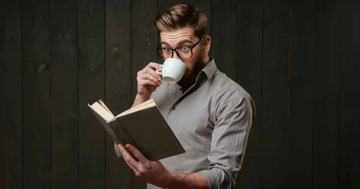 6 Tips For Writing Eye-Catching Blog Post Titles - Power Up Strategy